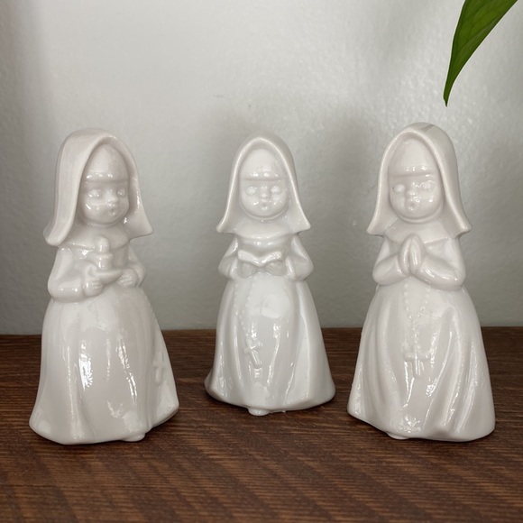 Enesco | Accents | Vintage Enesco White Porcelain Nun Figurines | Poshmark